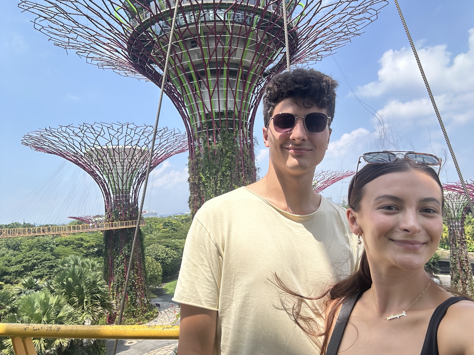 Singapore, Singapore – Sweethearts On the Go